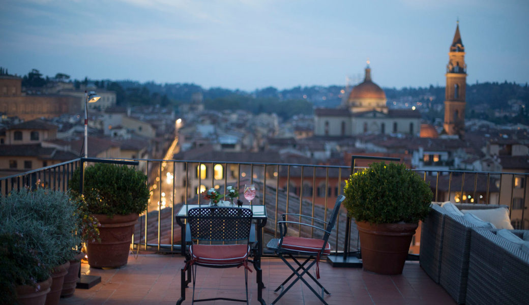 Celebrate summer at the Panoramic Bar of Antica Torre Tornabuoni
